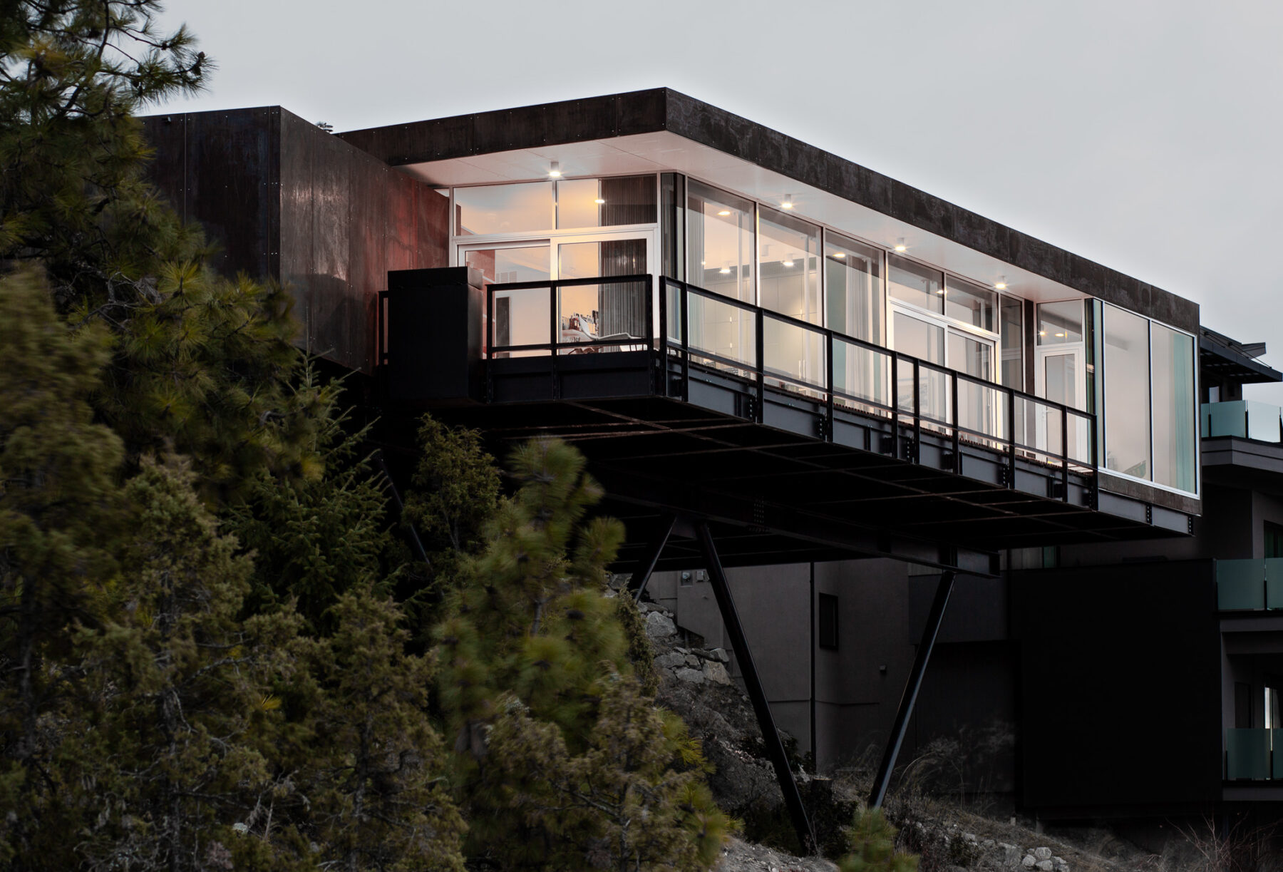 Alton Cliff House - Fast + Epp