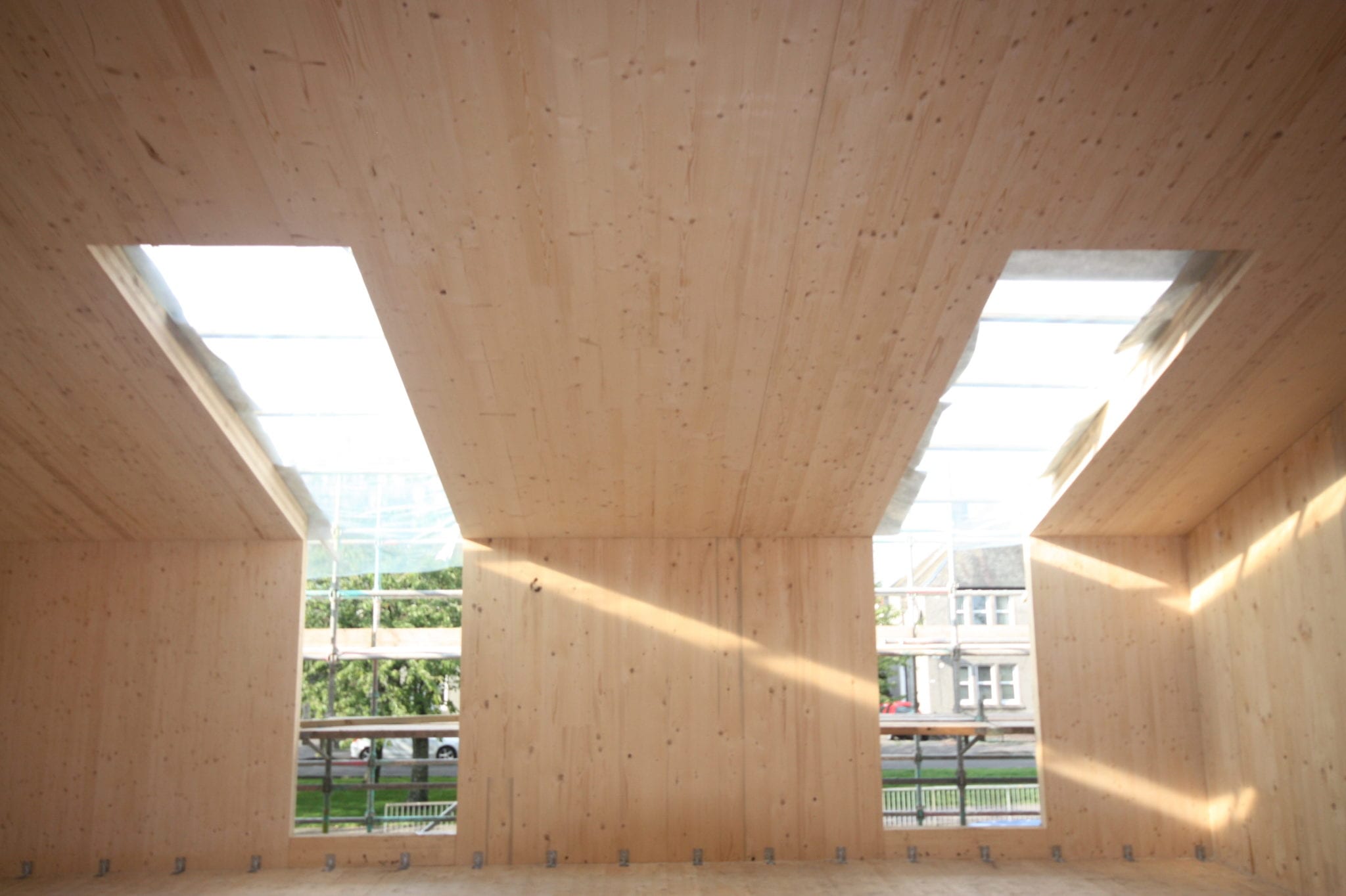 Cross Laminated Timber (CLT) - Fast + Epp