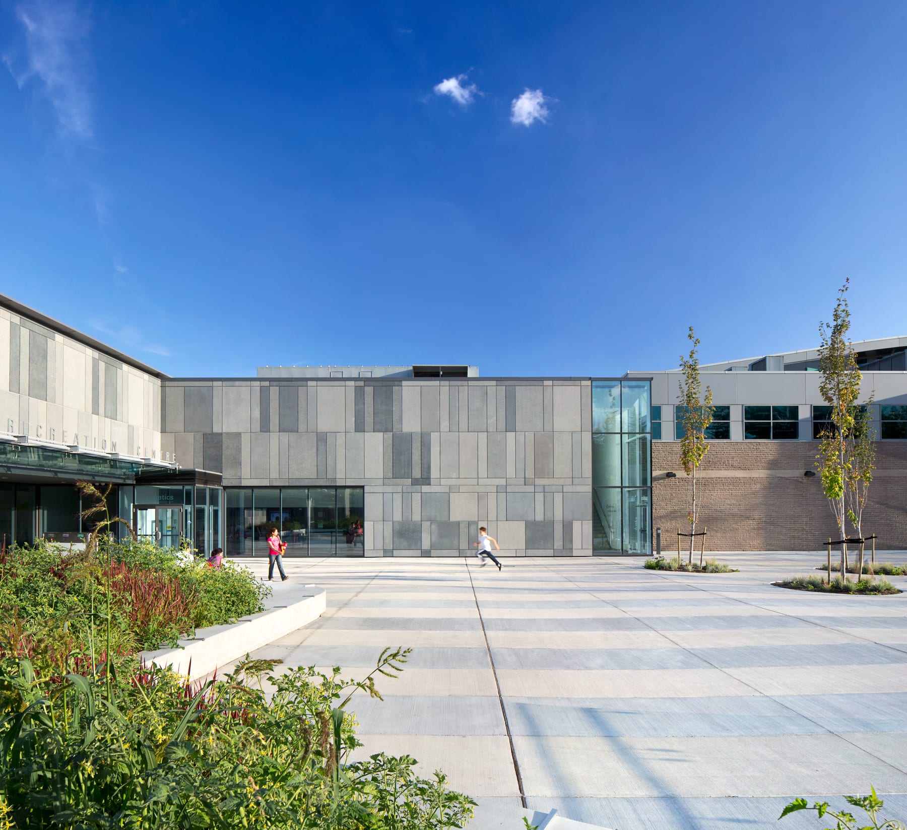 Guildford Aquatic Centre - Fast + Epp