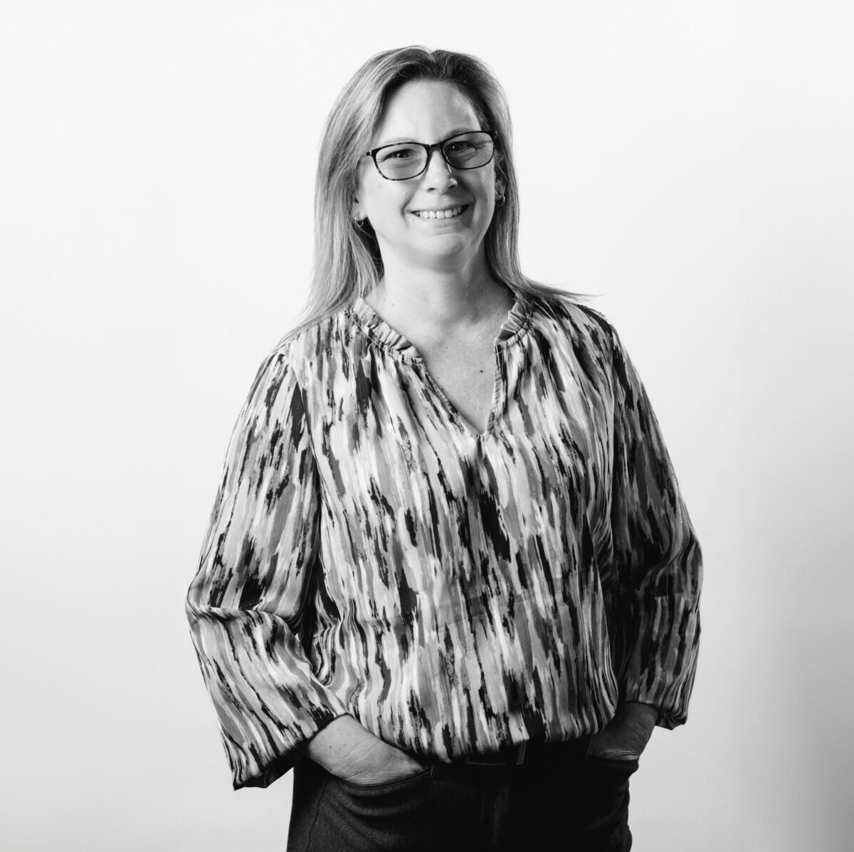 Tina Webb - Fast + Epp