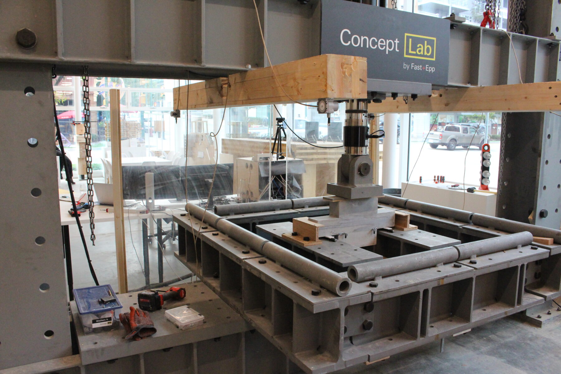 Glulam Post-Beam Concrete Connection - Fast + Epp